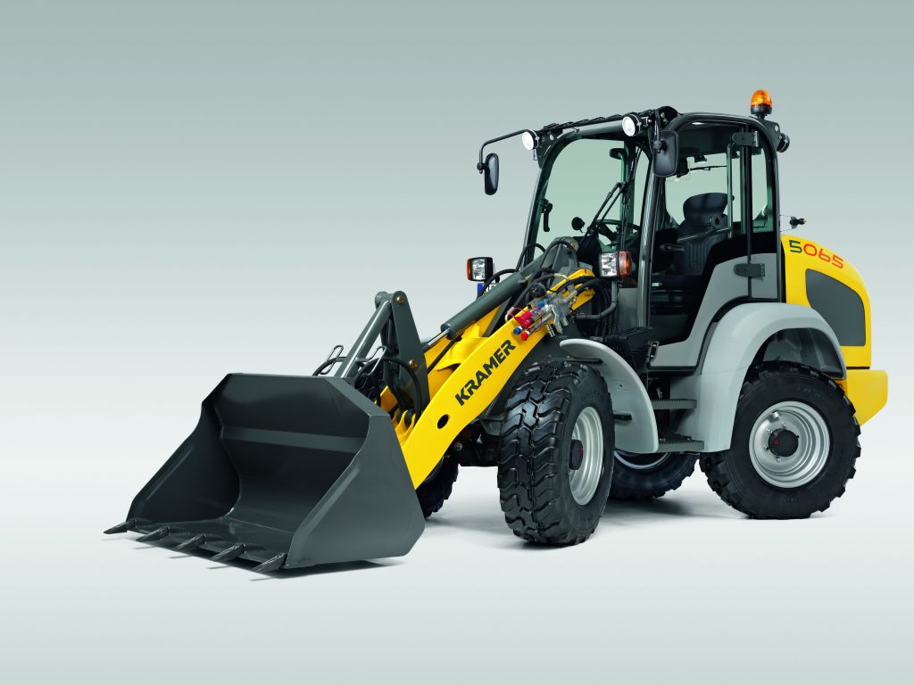 Radlader mit Allradlenkung, 1,5 - 4,8 to